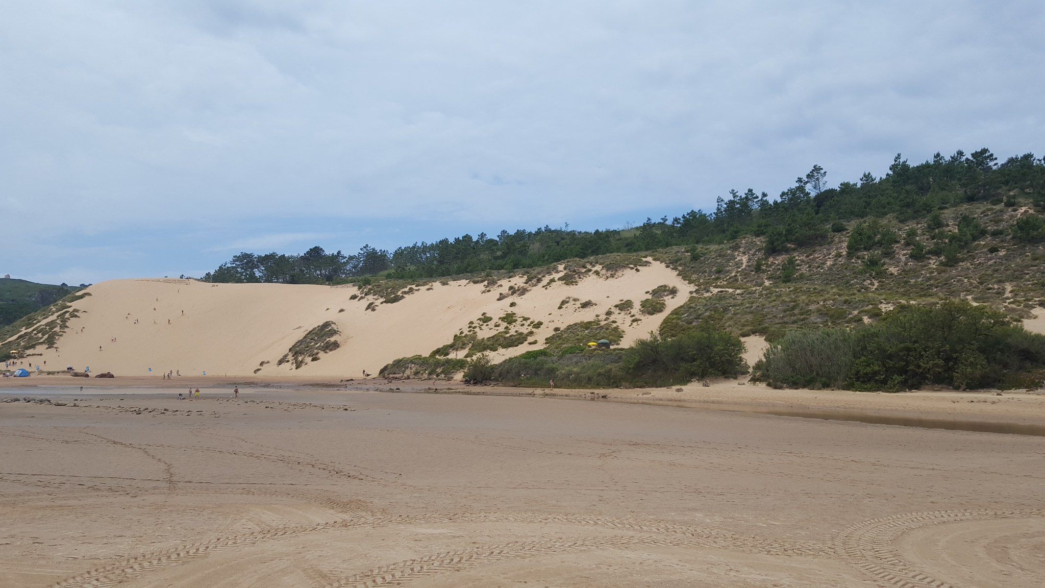 S. Martinho do Porto – a graciosa baía – Turistas à Lupa